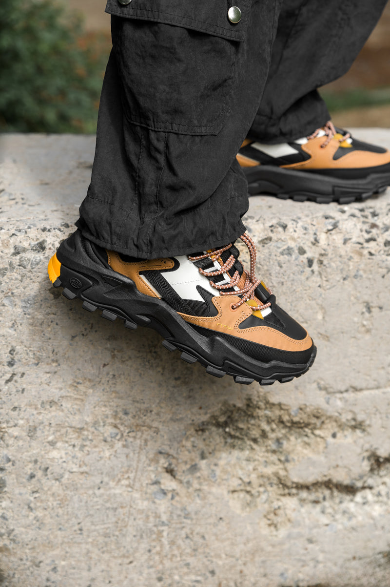 MODEL 1 – notwoways